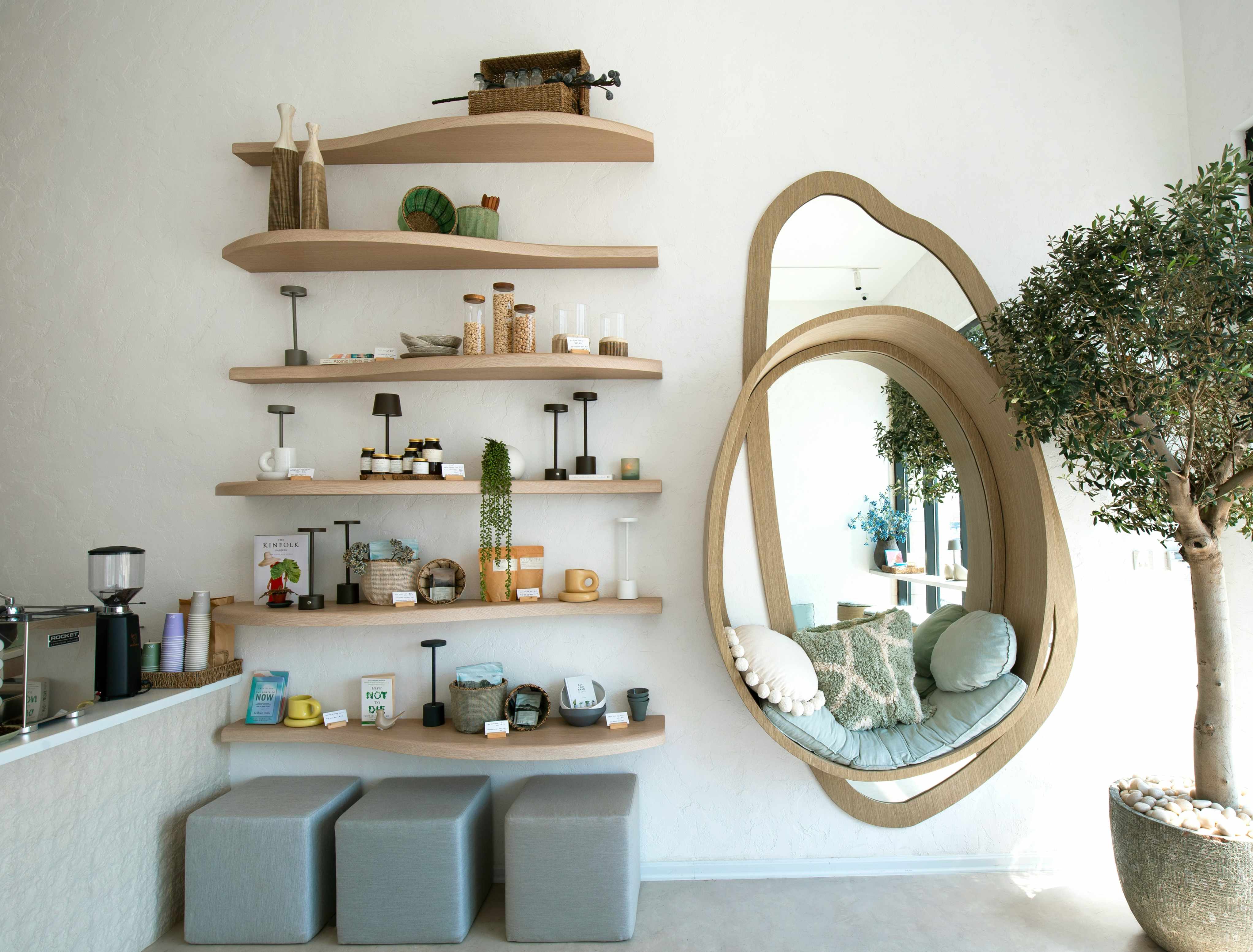 How to Build a Pinterest-Worthy Vanity Space – Lava Art Cosmetic Australia